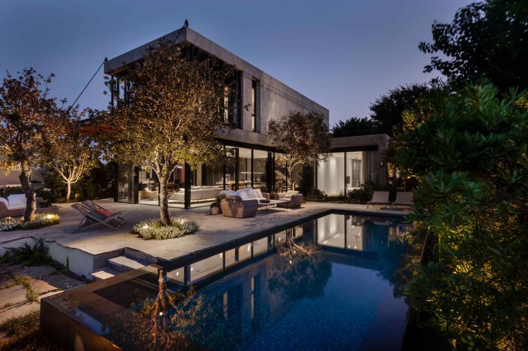 EDG House - סמט אדריכלים